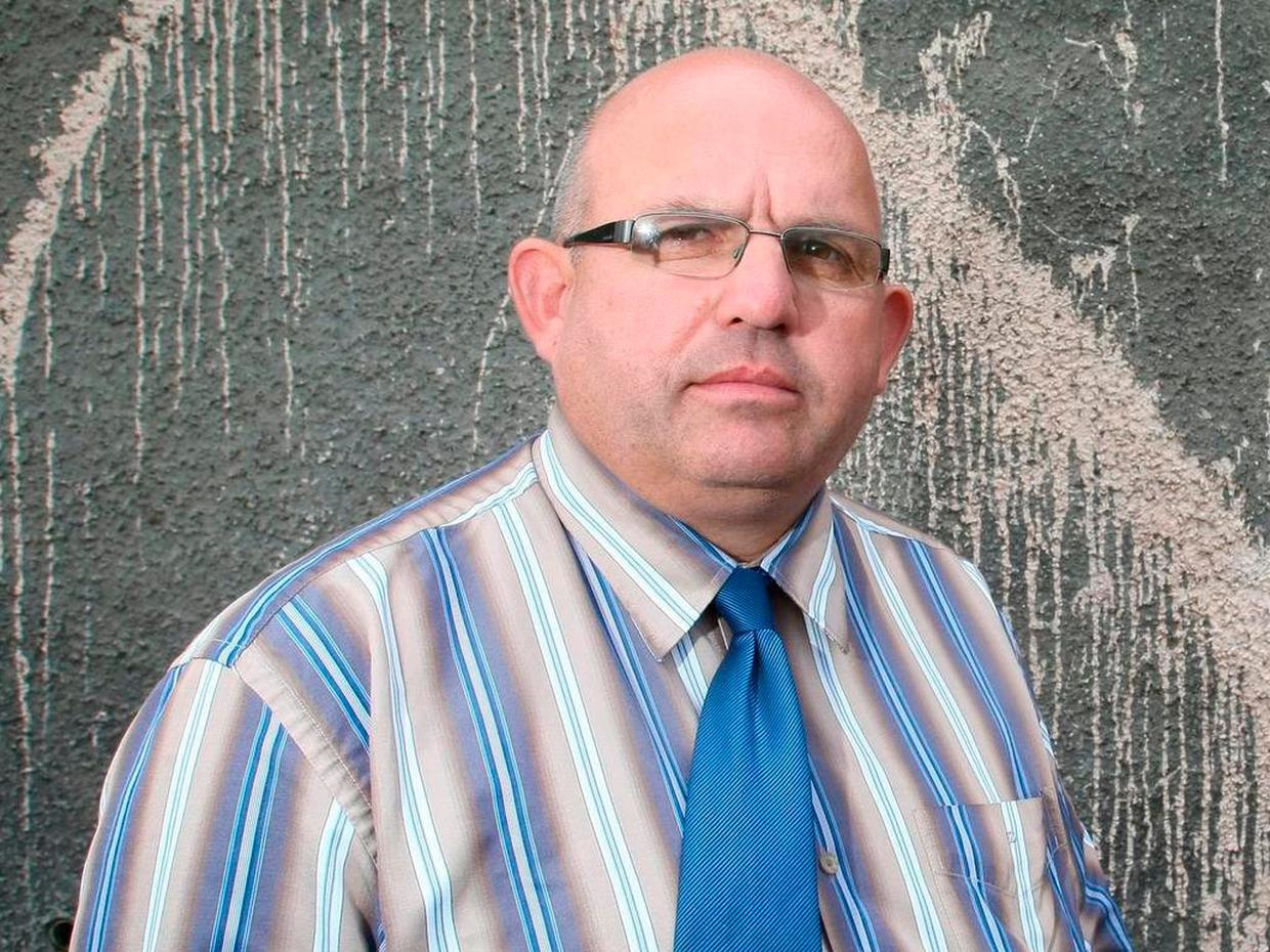 Tributes paid to John Finlay after DUP councillor's death | News - Cool FM
