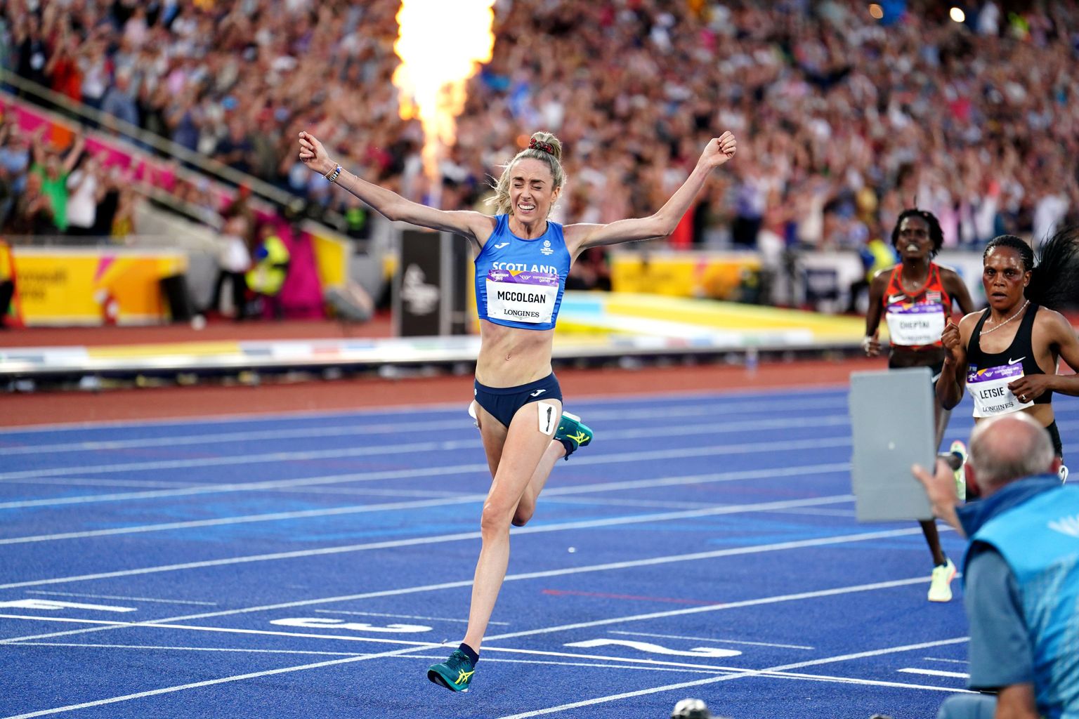 Scotland's Eilish McColgan wins gold at Commonwealth Games Scotland's Eilish McColgan wins gold at Commonwealth Games