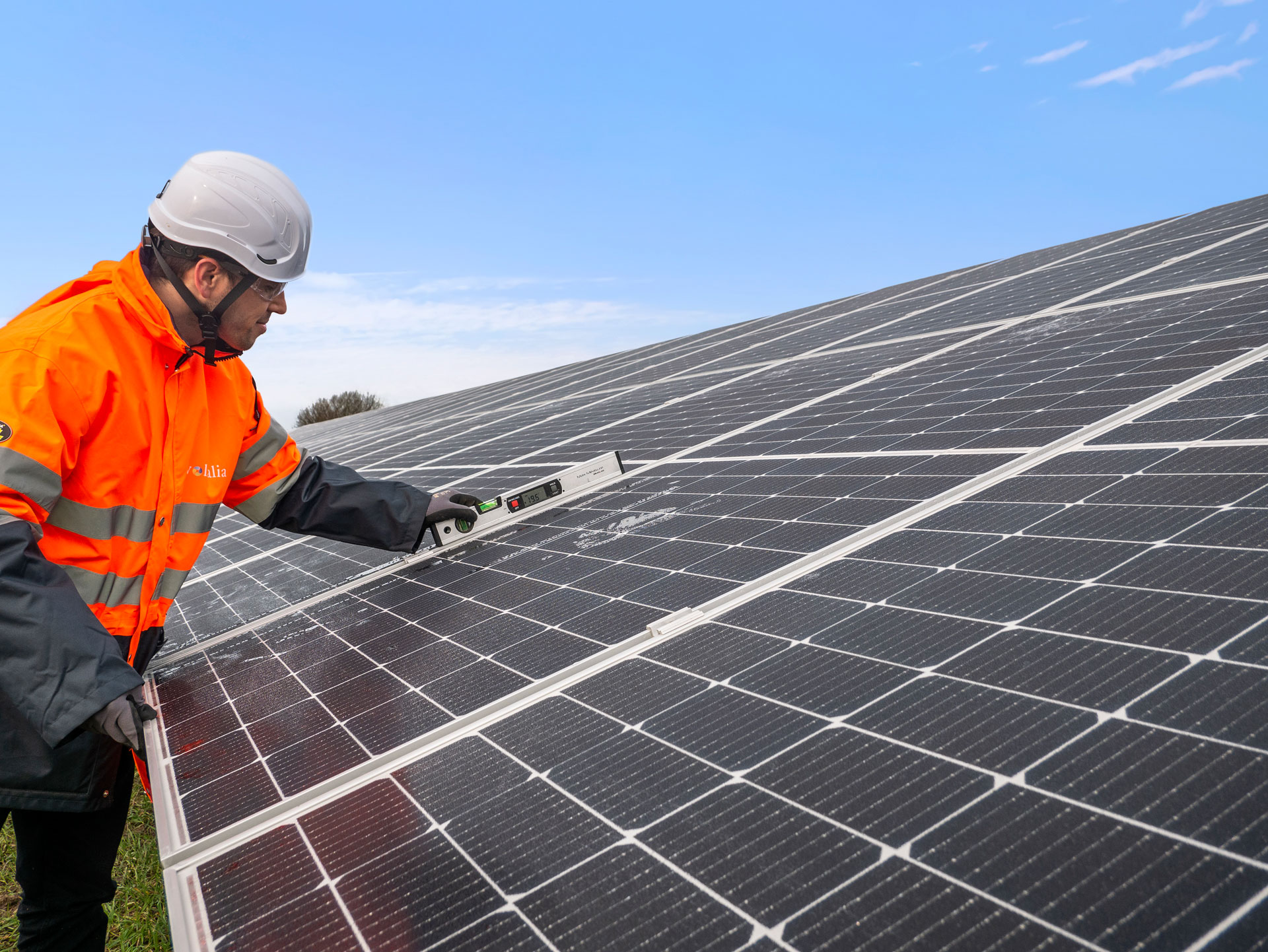 New Norfolk solar farm will help power Britain's railways | News ...