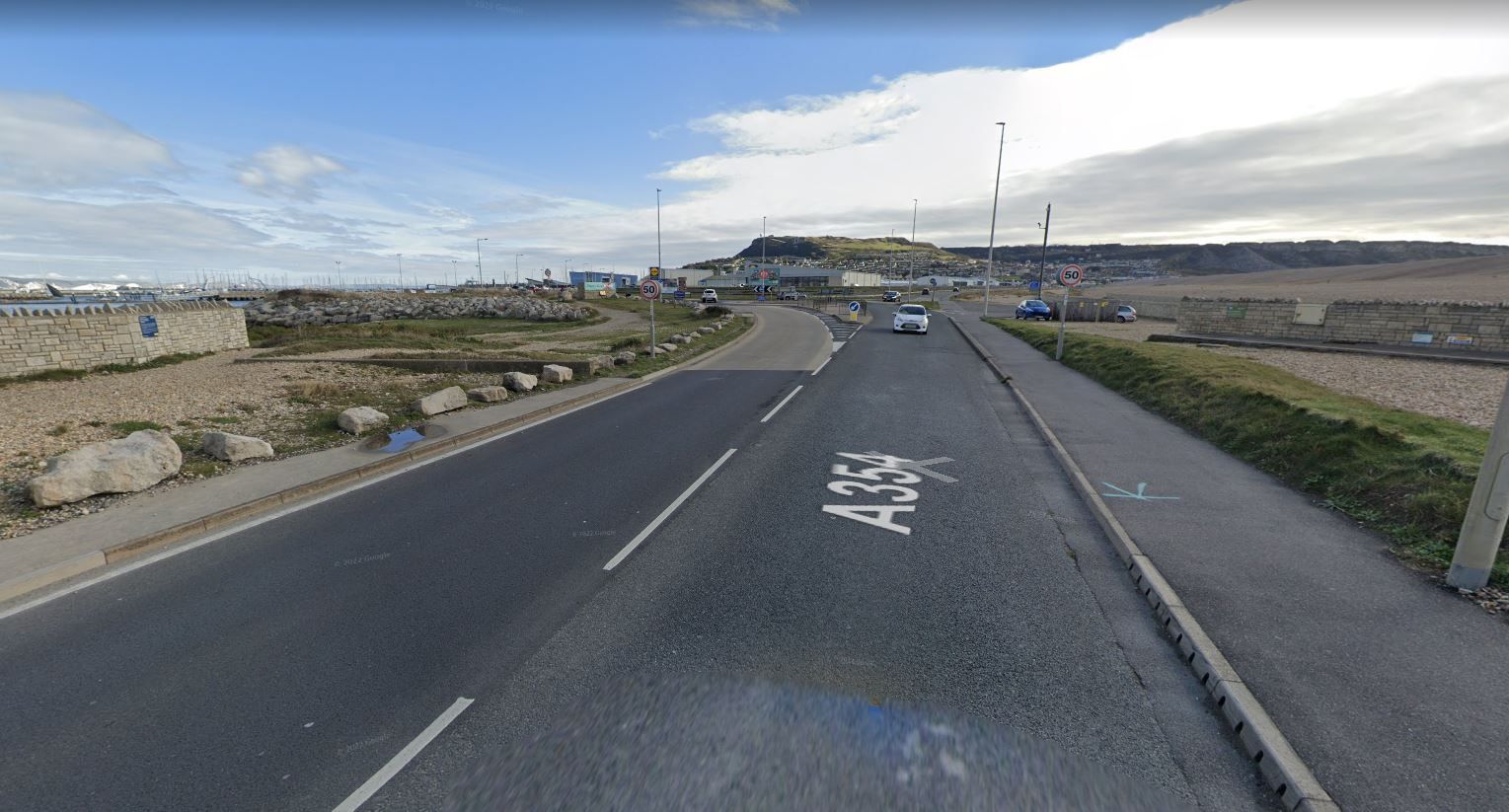 Motorcyclist, 50s, dies after crash on Portland Beach Road | GHR Dorset