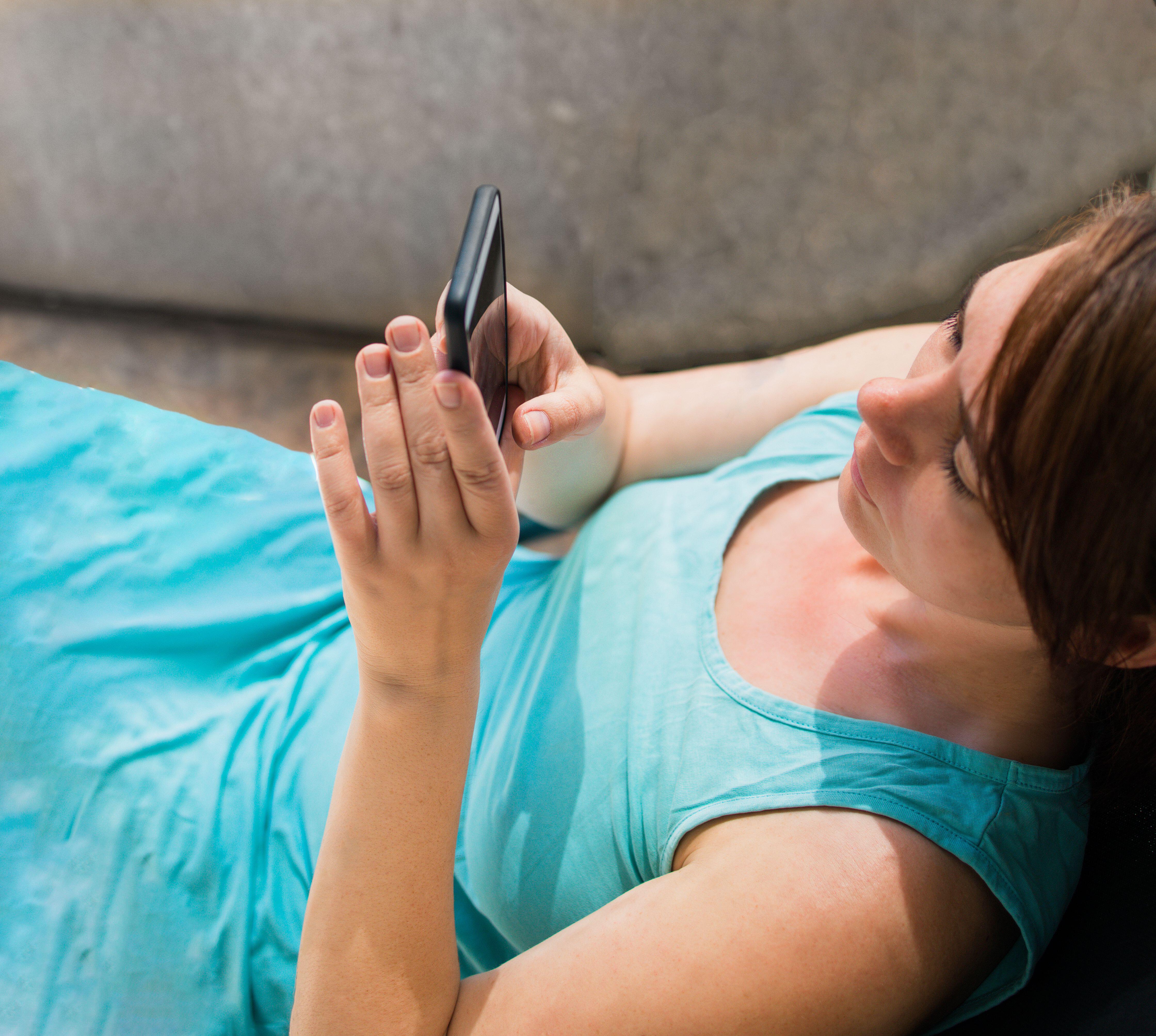 1/3 young people can't stop using social media