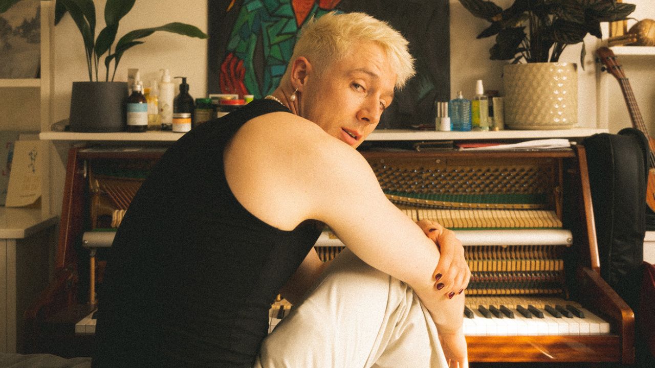 Moncrieff announces upcoming show at the Ulster Sports Club | Gigs ...