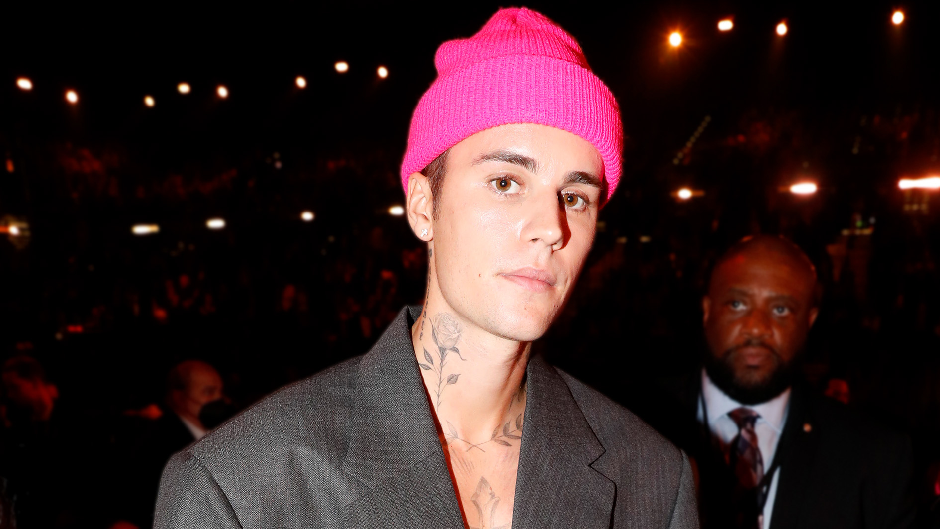 Justin Bieber has postponed his 'Justice' world tour