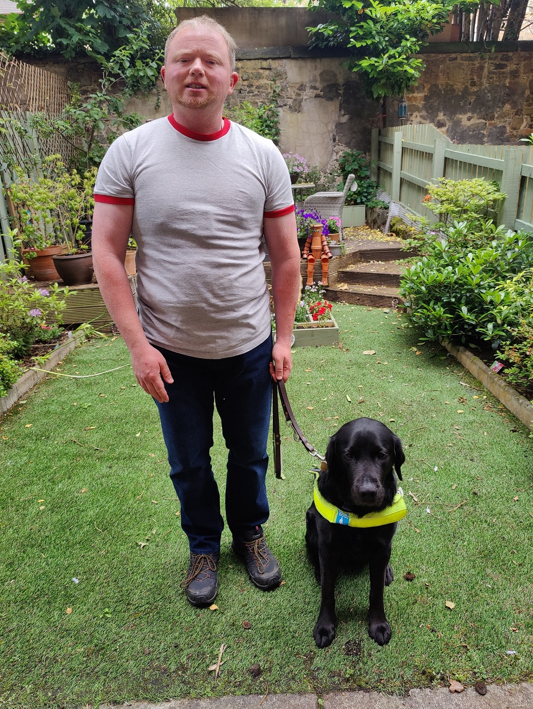 Glasgow blind man calls for more accessible pavements