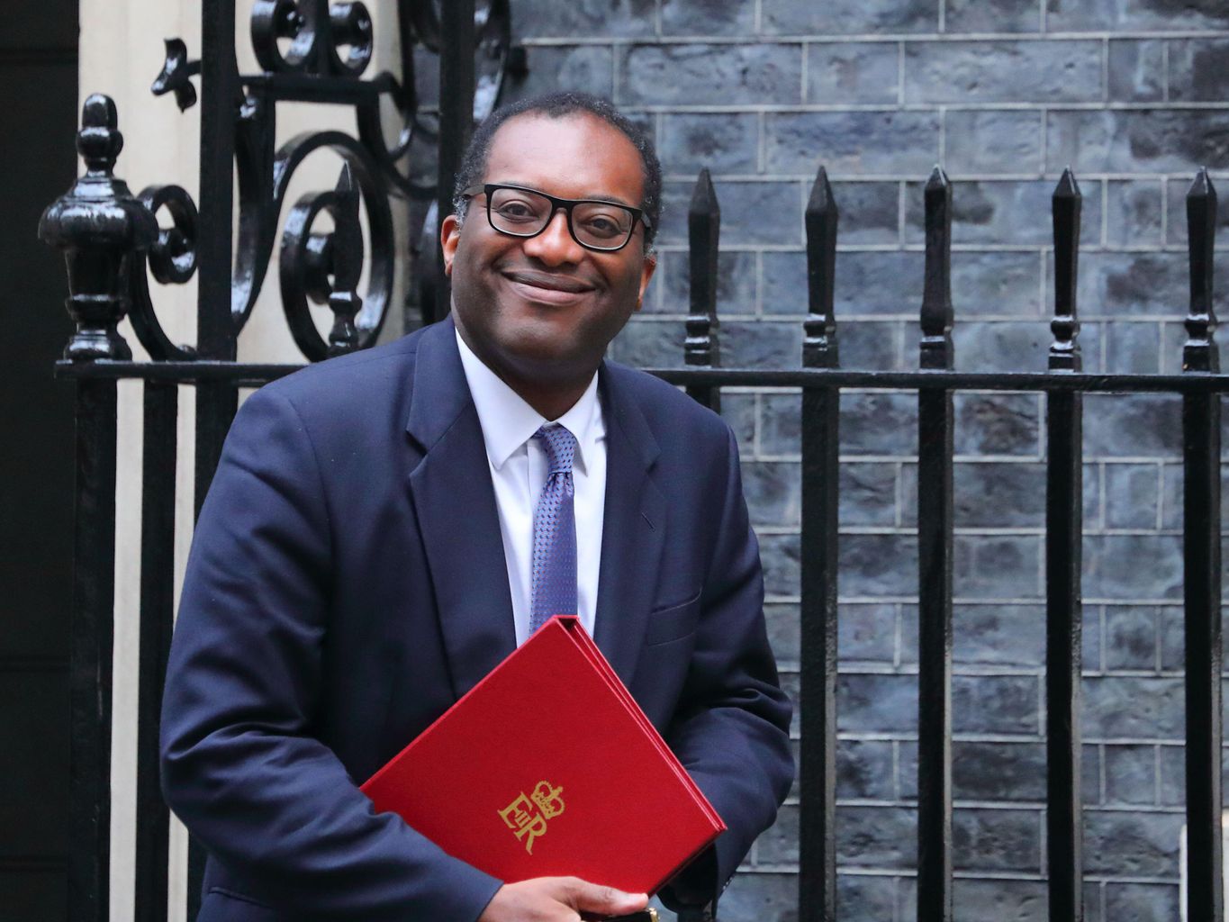 Chancellor Kwasi Kwarteng sacked | News - Cool FM Chancellor Kwasi Kwarteng sacked | News - Cool FM