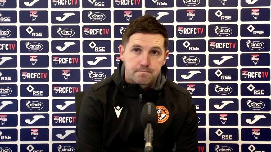 Dundee Utd come from behind for first time this season.