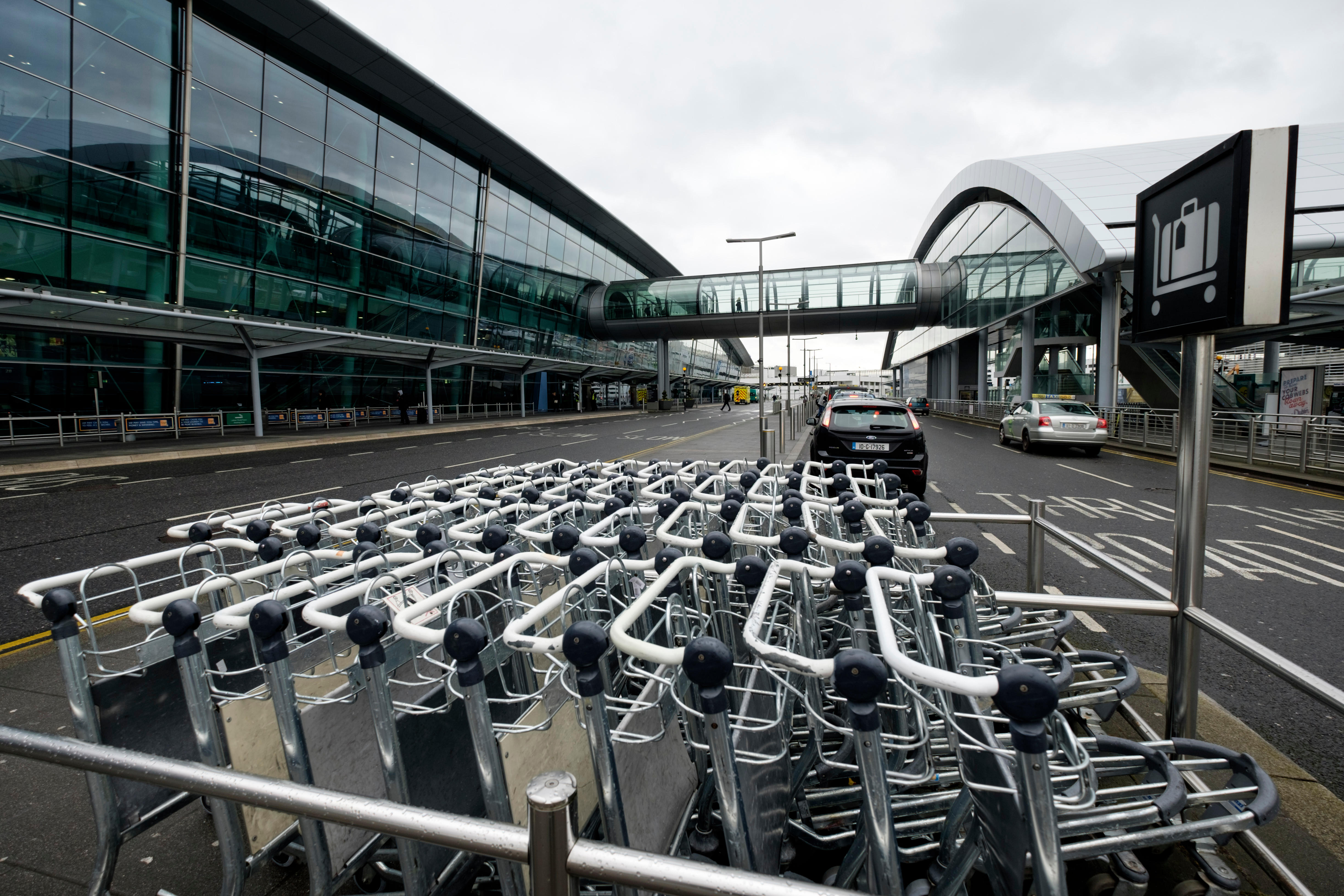 NI politicians condemn video appearing to show pro-IRA chanting at ...