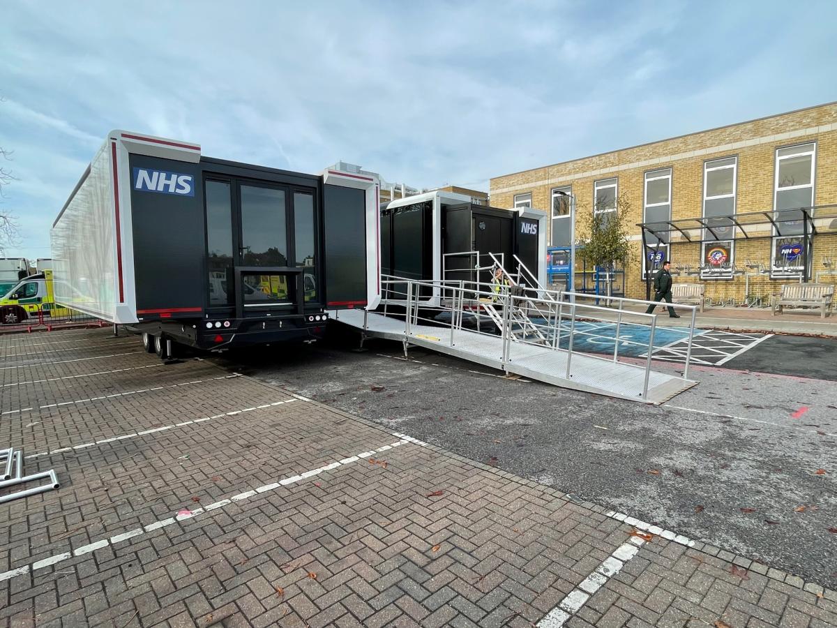 Southend Hospital sets up Ambulance Handover Unit to tackle A&E delays ...