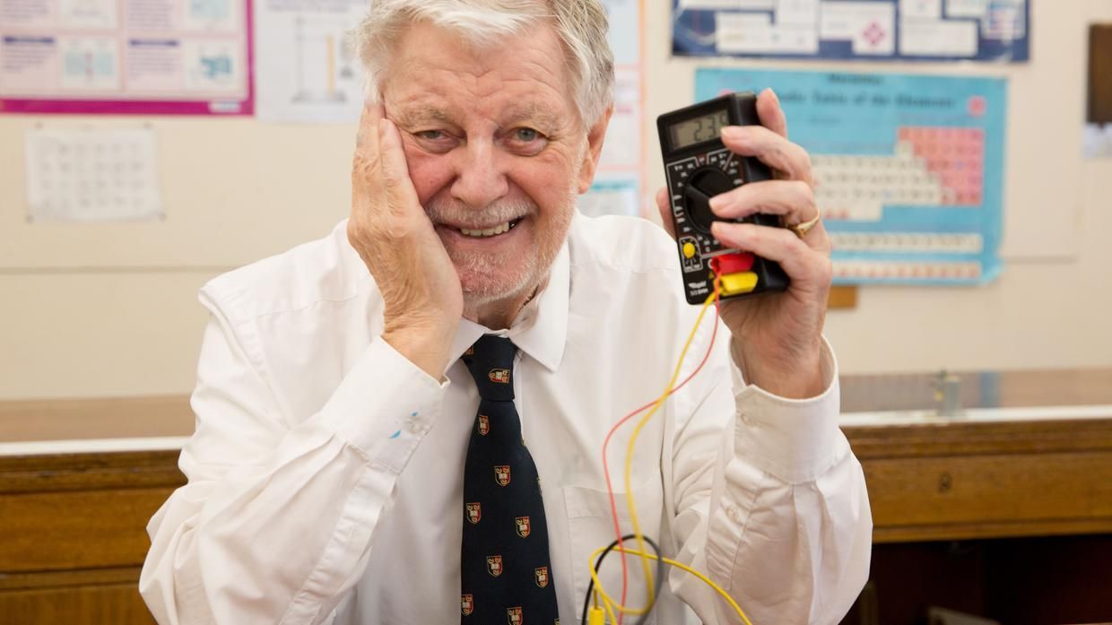 Chichester man, 84, aims to pass science GCSE | News - Greatest Hits ...