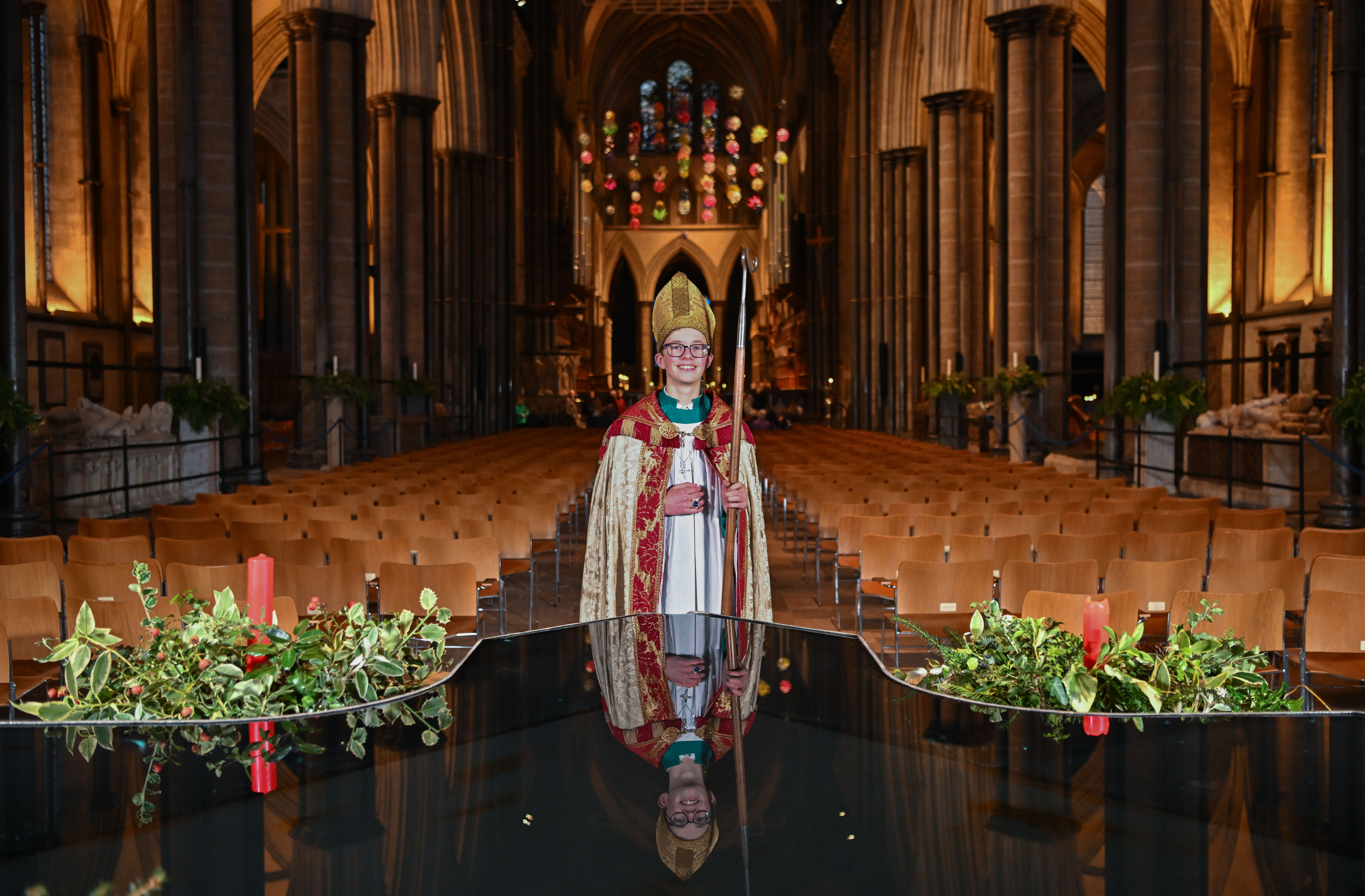 Chorister, 13, becomes Bishop at Salisbury Cathedral for 45 minutes ...
