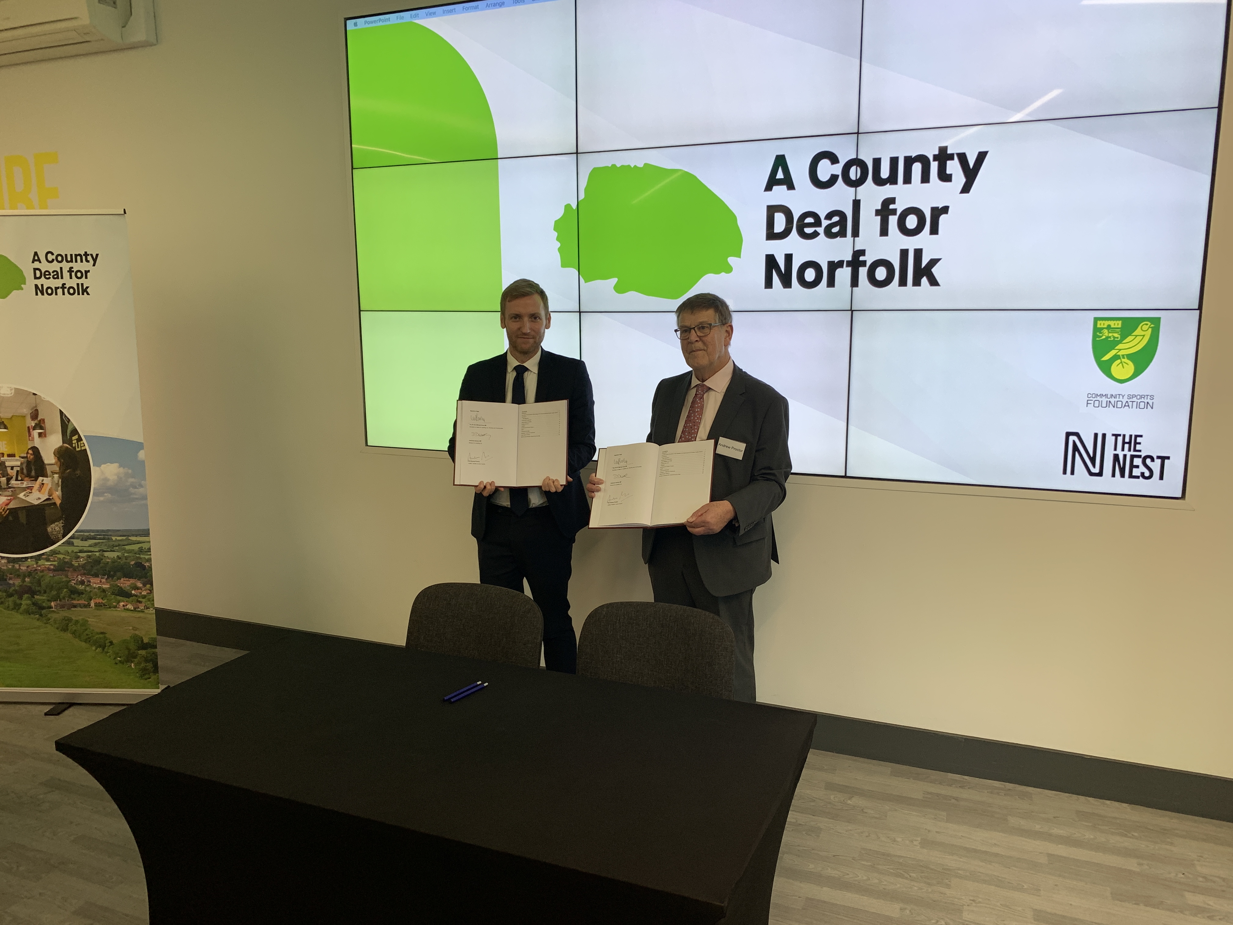 Levelling up Minister visits Norfolk and Suffolk to sign devolution deals