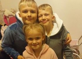 Pupils in Grimsby have been given onesies to help keep them warm at home