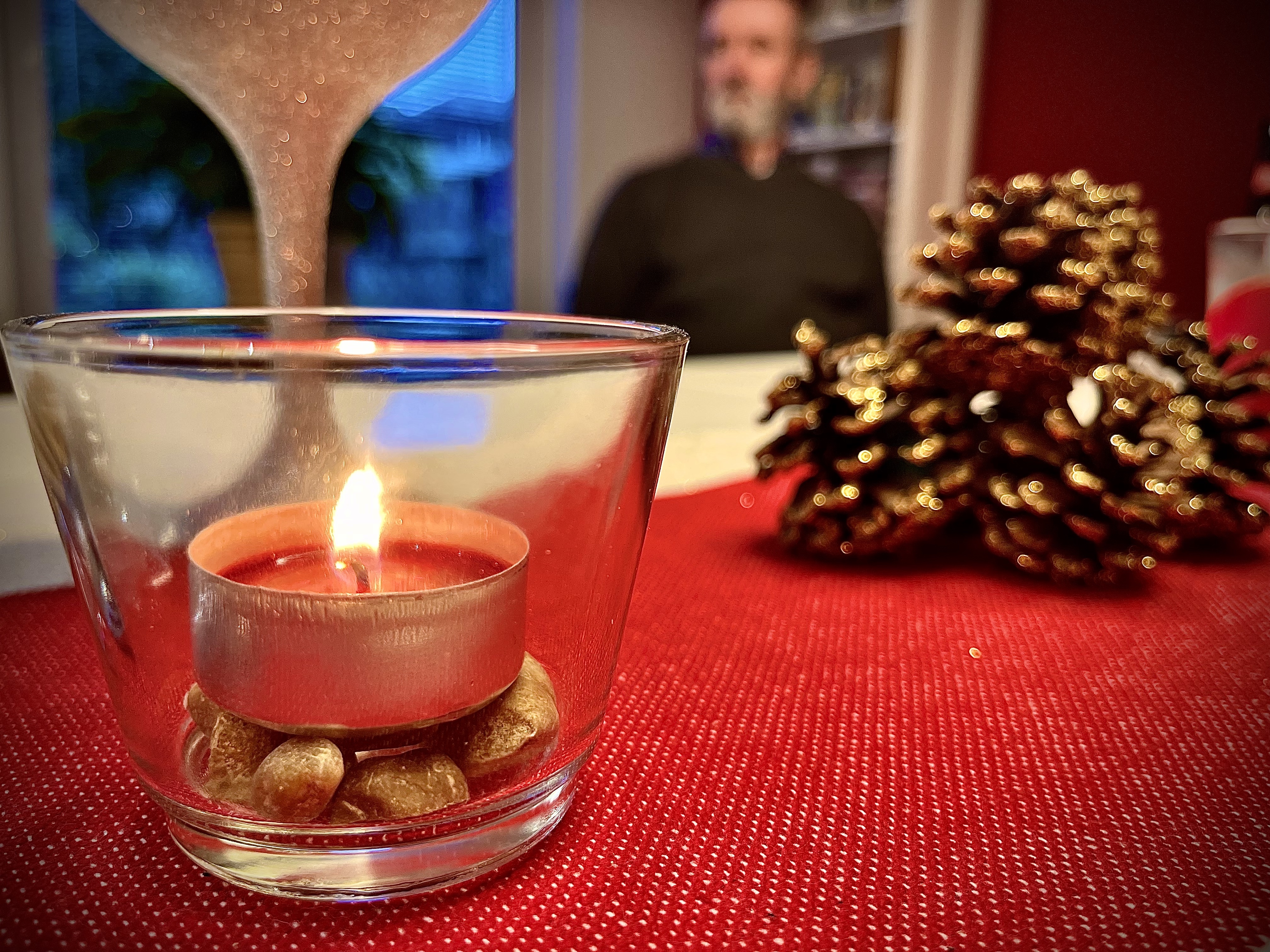 Fire service safety warning over flammable Christmas decorations | News ...