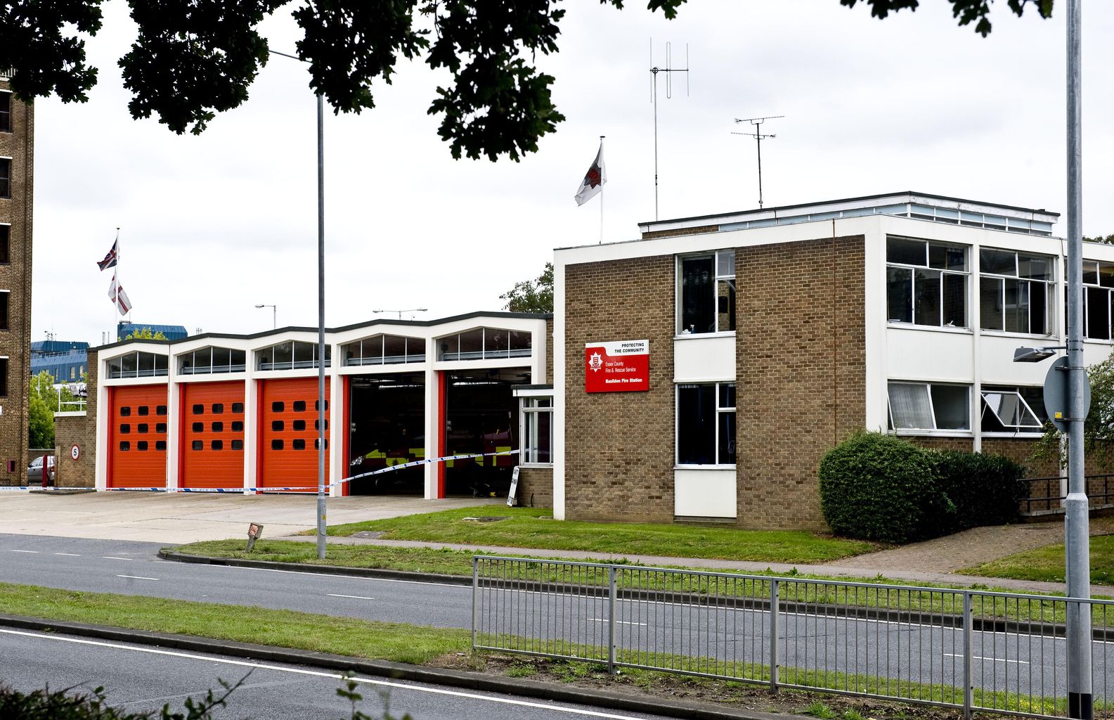Man rescued from smoke filled house in Basildon | News - Greatest Hits ...