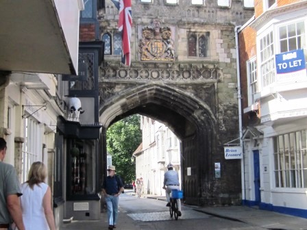 Busy Salisbury Cathedral gate to be closed for repairs
