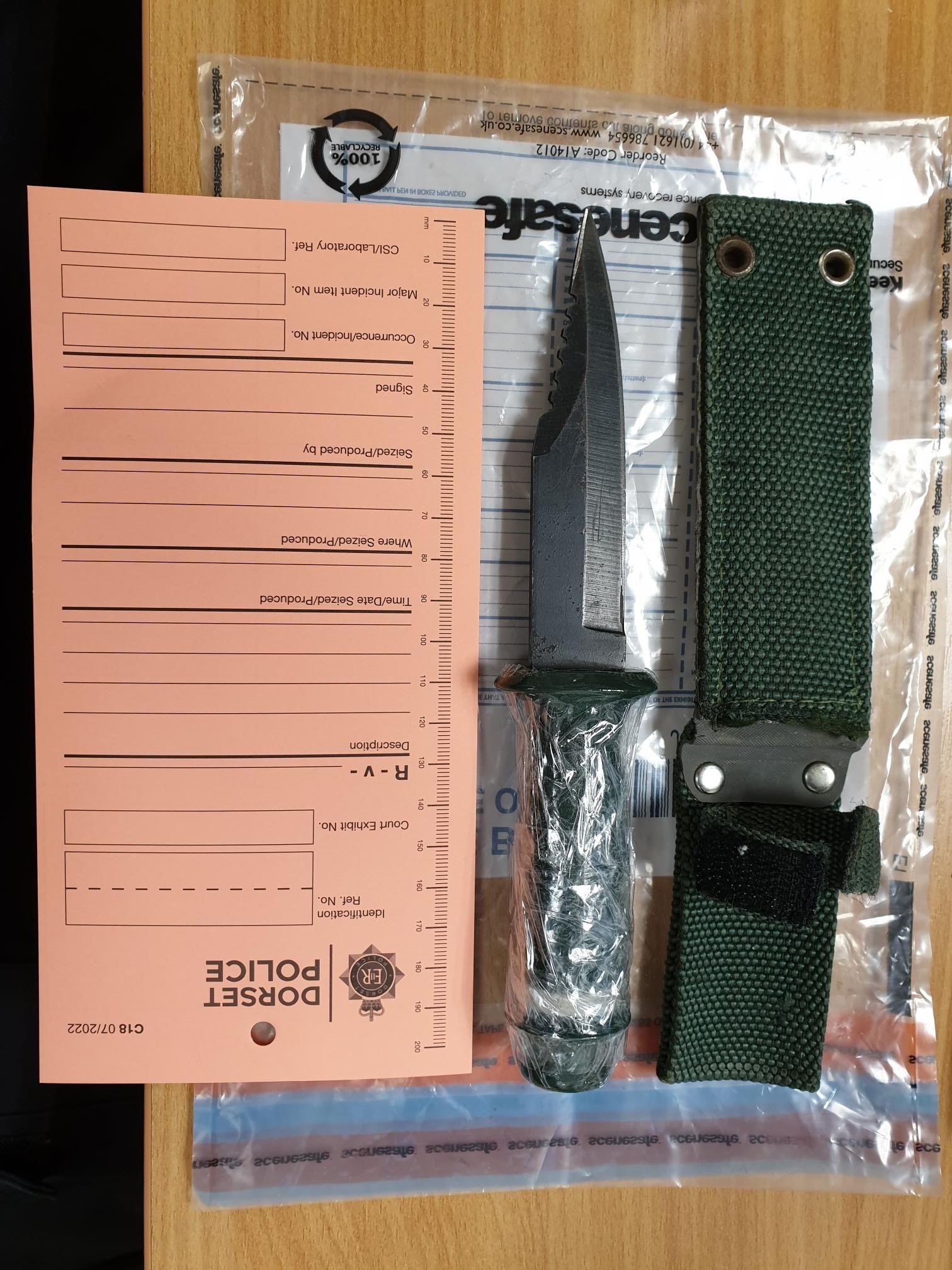 Knife recovered after police chase two men in Bournemouth