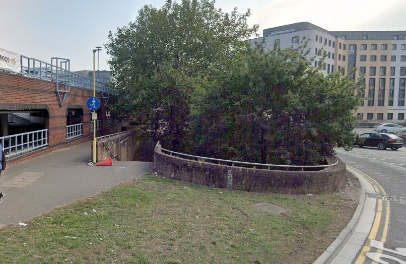 Teenage girl threatened with knife in Bournemouth