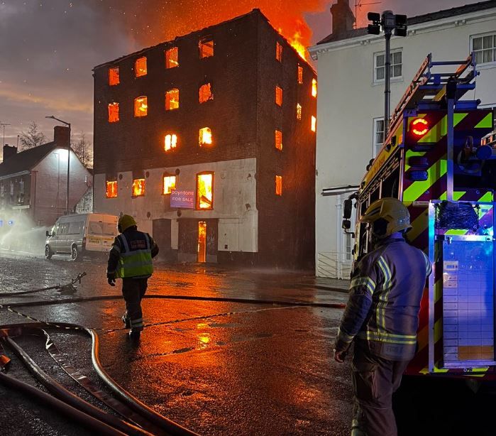 Lincolnshire Police: release drone footage of the fire in Boston