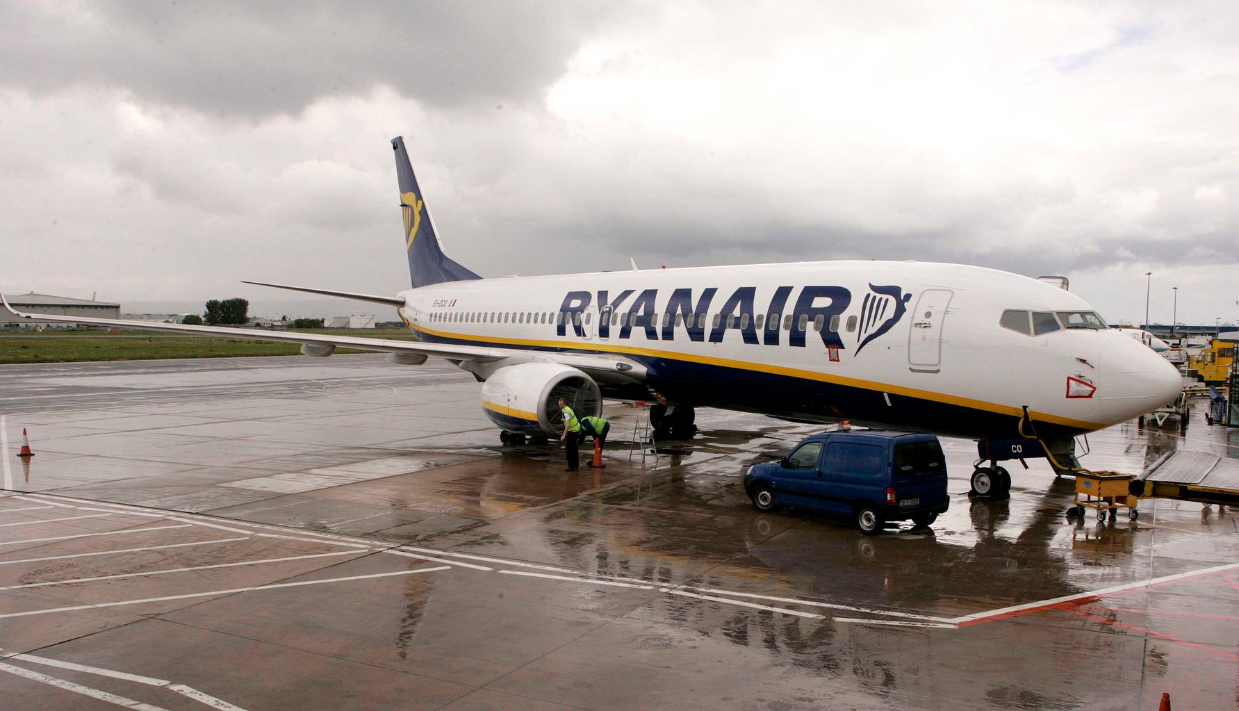 Ryanair calls for government action to prevent further airport drone ...