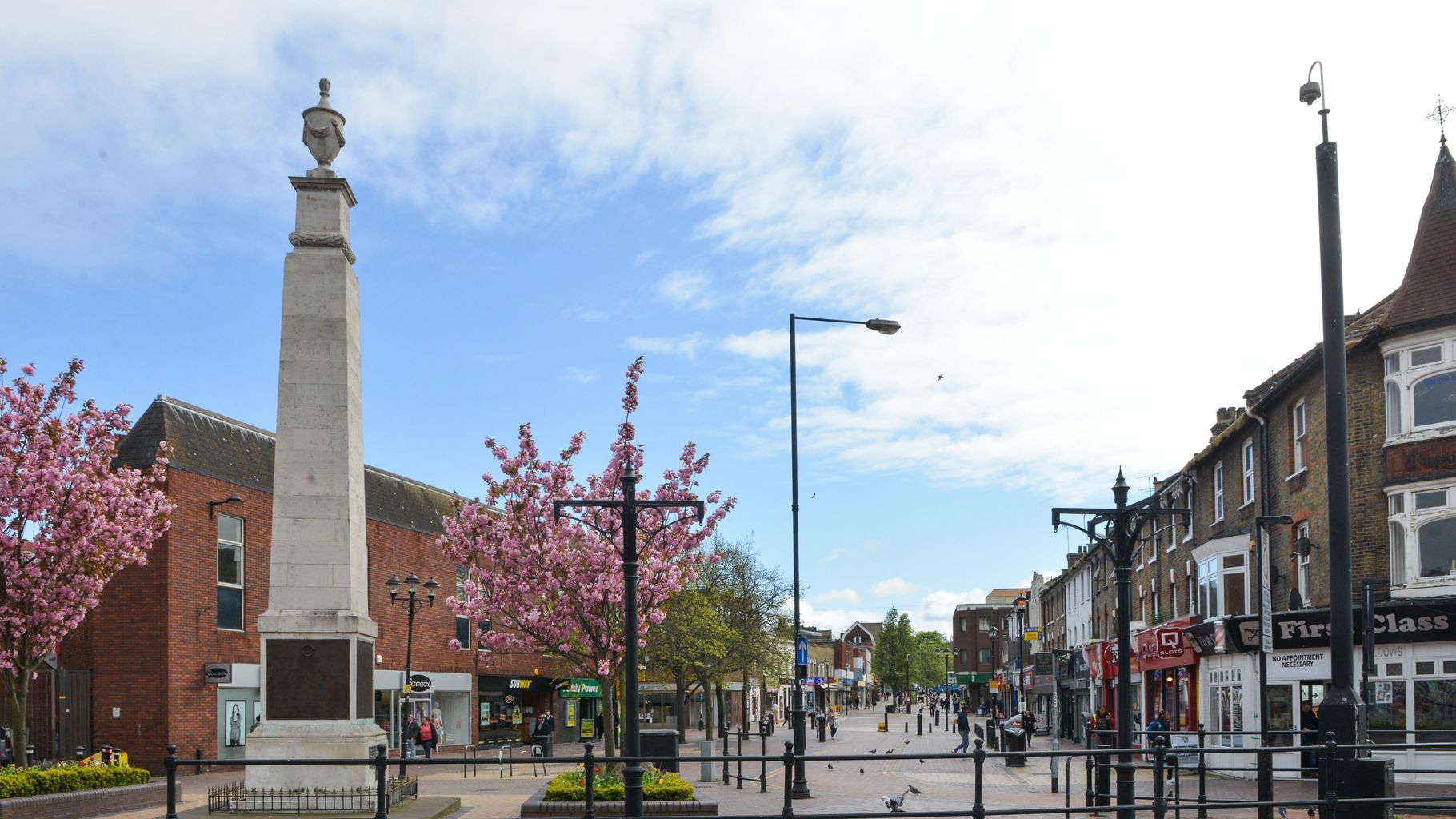 A campaign group in Thurrock is calling on the council not to close and ...