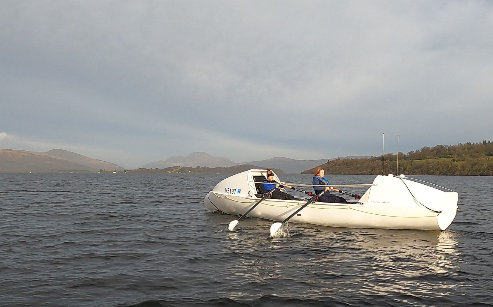 Scottish rowing duo take on the Atlantic Challenge Race | News - Clyde 1