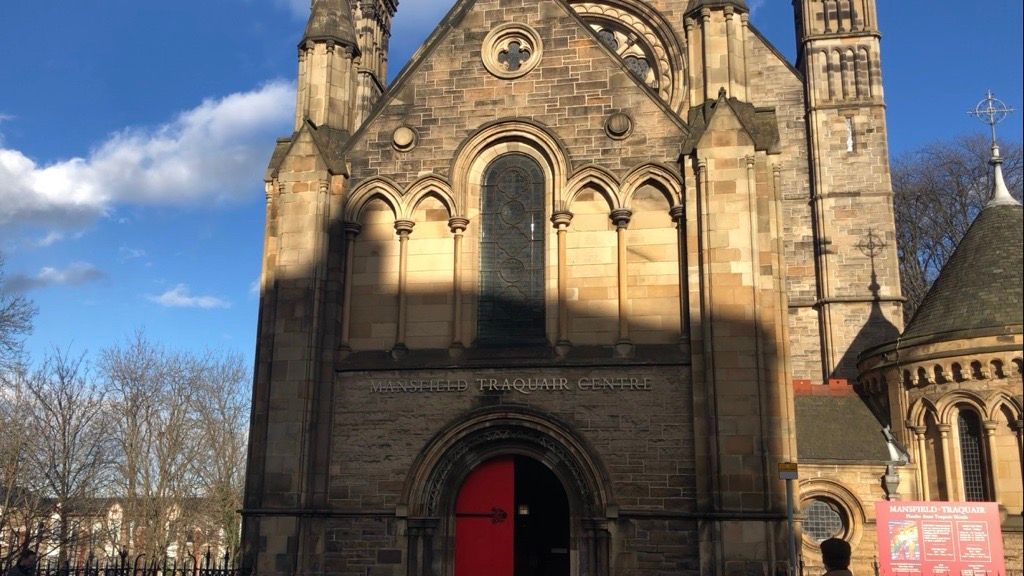 WATCH: Memorial held for Hibernian Chairman Ron Gordon