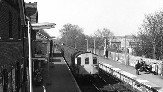 Calls to reinstate Lewes to Uckfield rail line for first time since ...