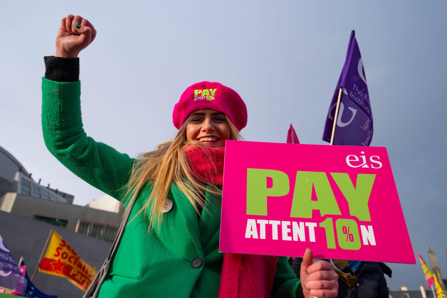 EIS teaching union vote to end strike action