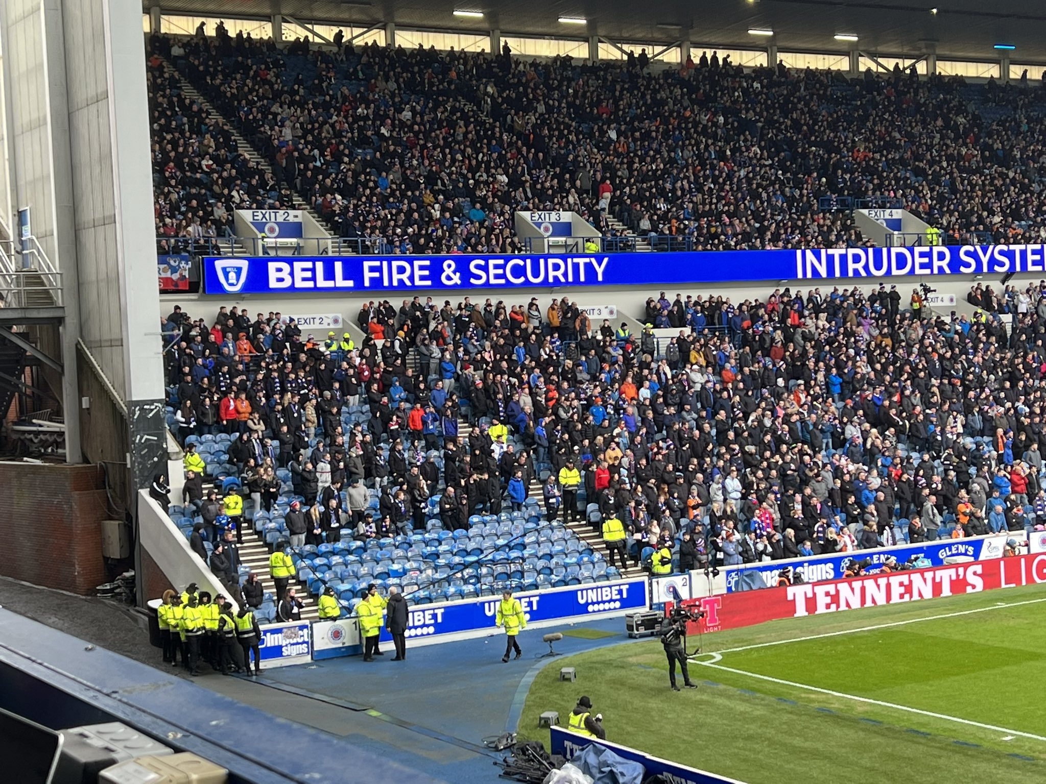 Union Bears absent from Ibrox after dispute with Rangers over banner