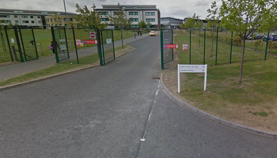 School boy dies after taking unwell at Edinburgh High School