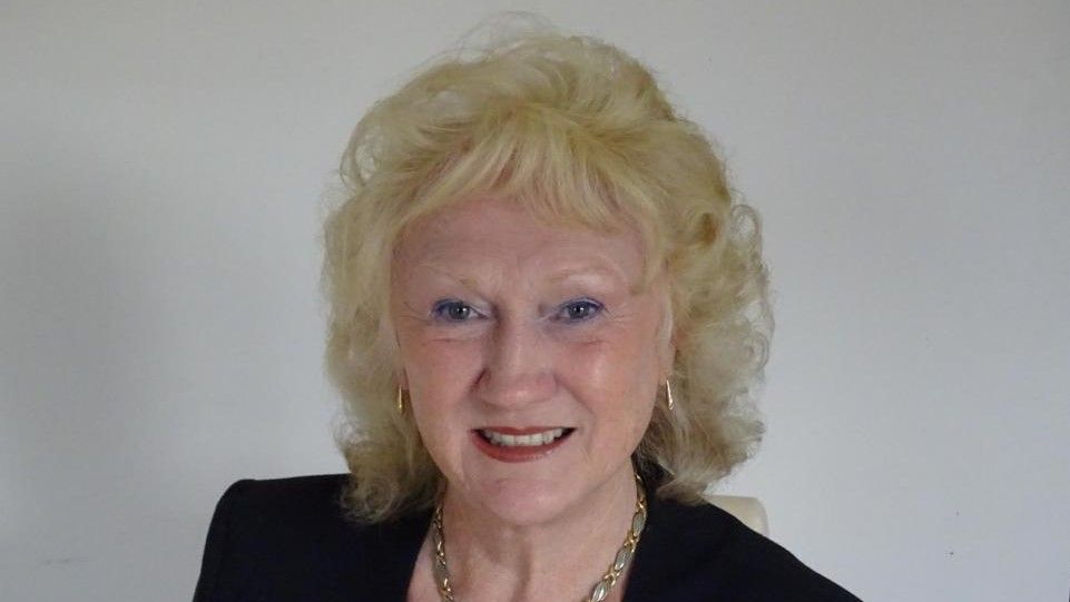 Councillor who called Ian Wright 'typical black hypocrite' resigns from ...