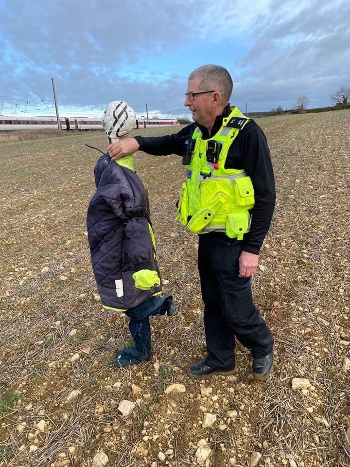 Police in Lincolnshire find 'body' is actually a scarecrow