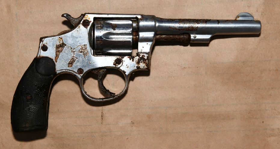 PSNI find weapons and ammunition in dissident republican probe in Omagh ...