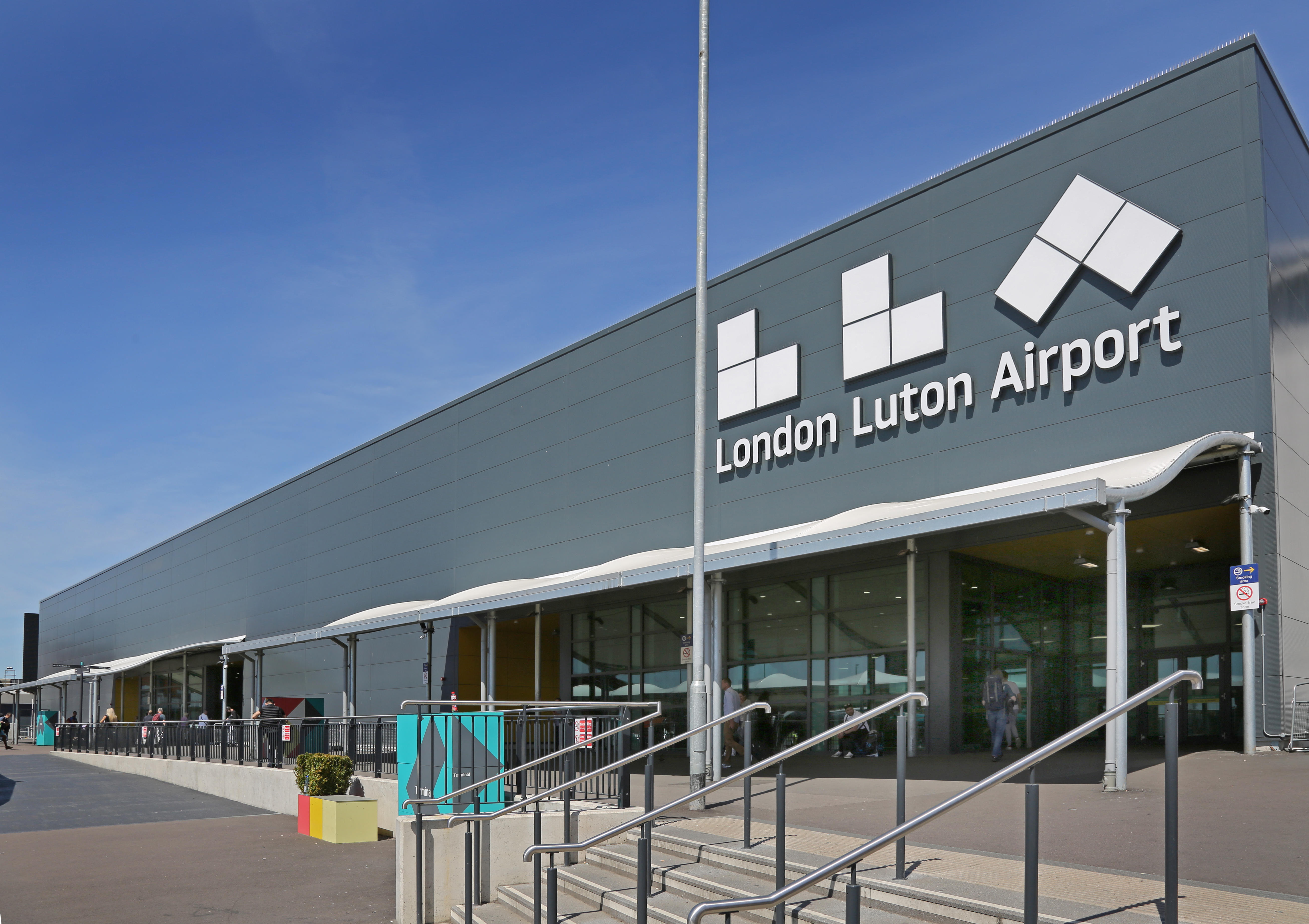 Luton Airport expansion to be considered by Government