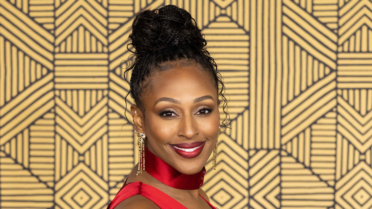 Alexandra Burke 2022