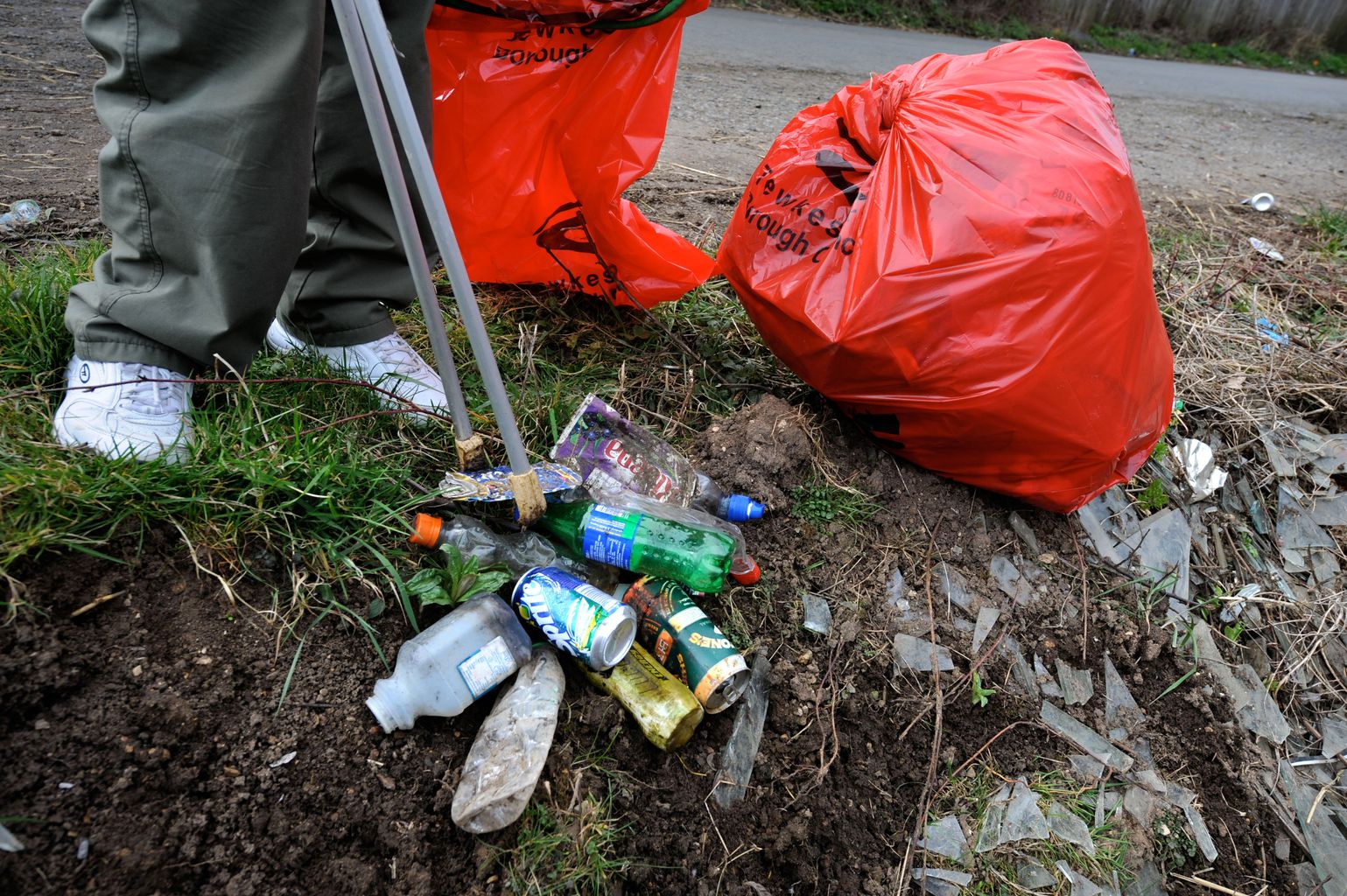 Litter pickers in Dumfries collected 1880 bags during 'Spring Clean'