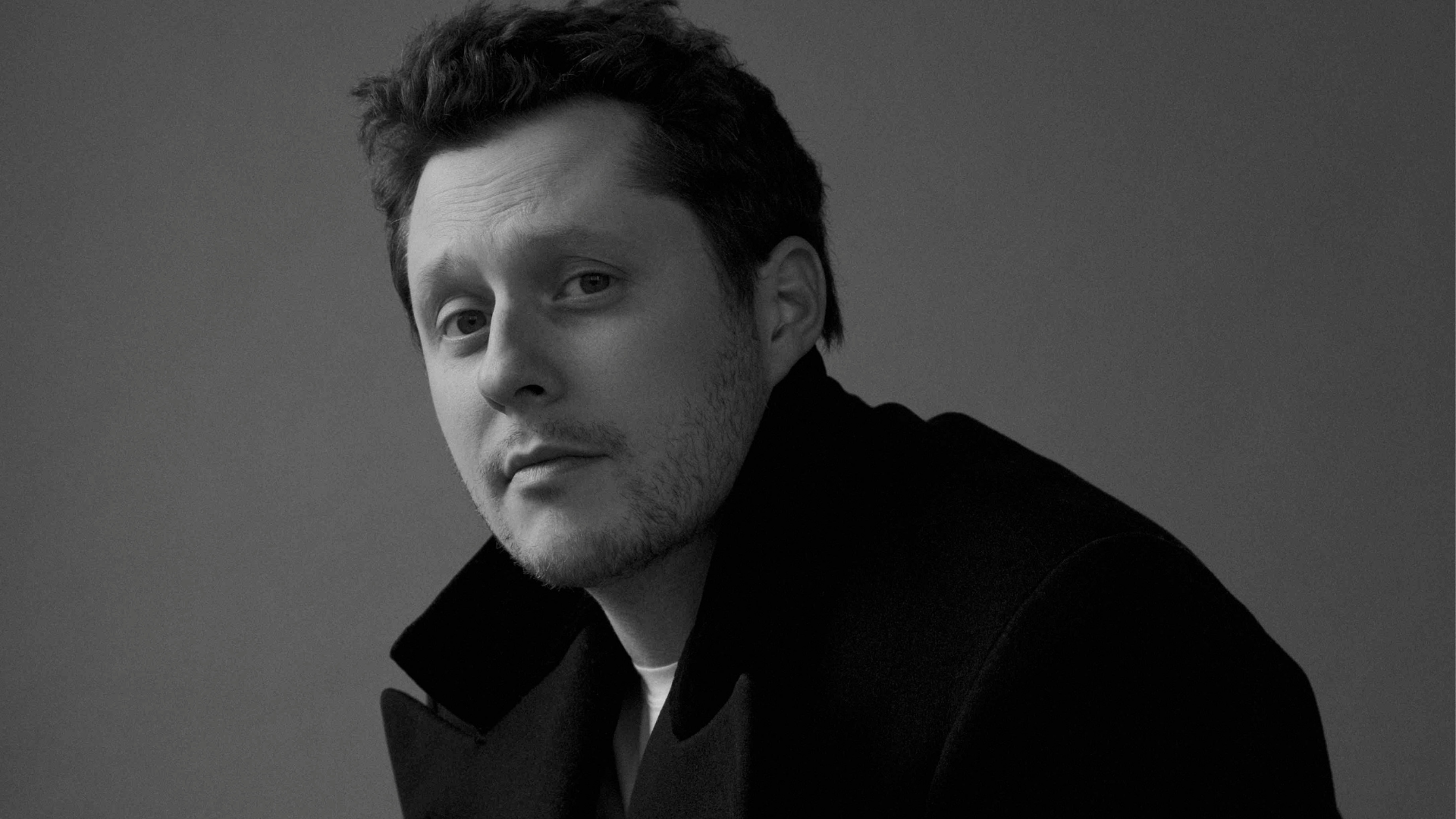 Schitt's Creek star Noah Reid surprises locals with gig in Belfast ...