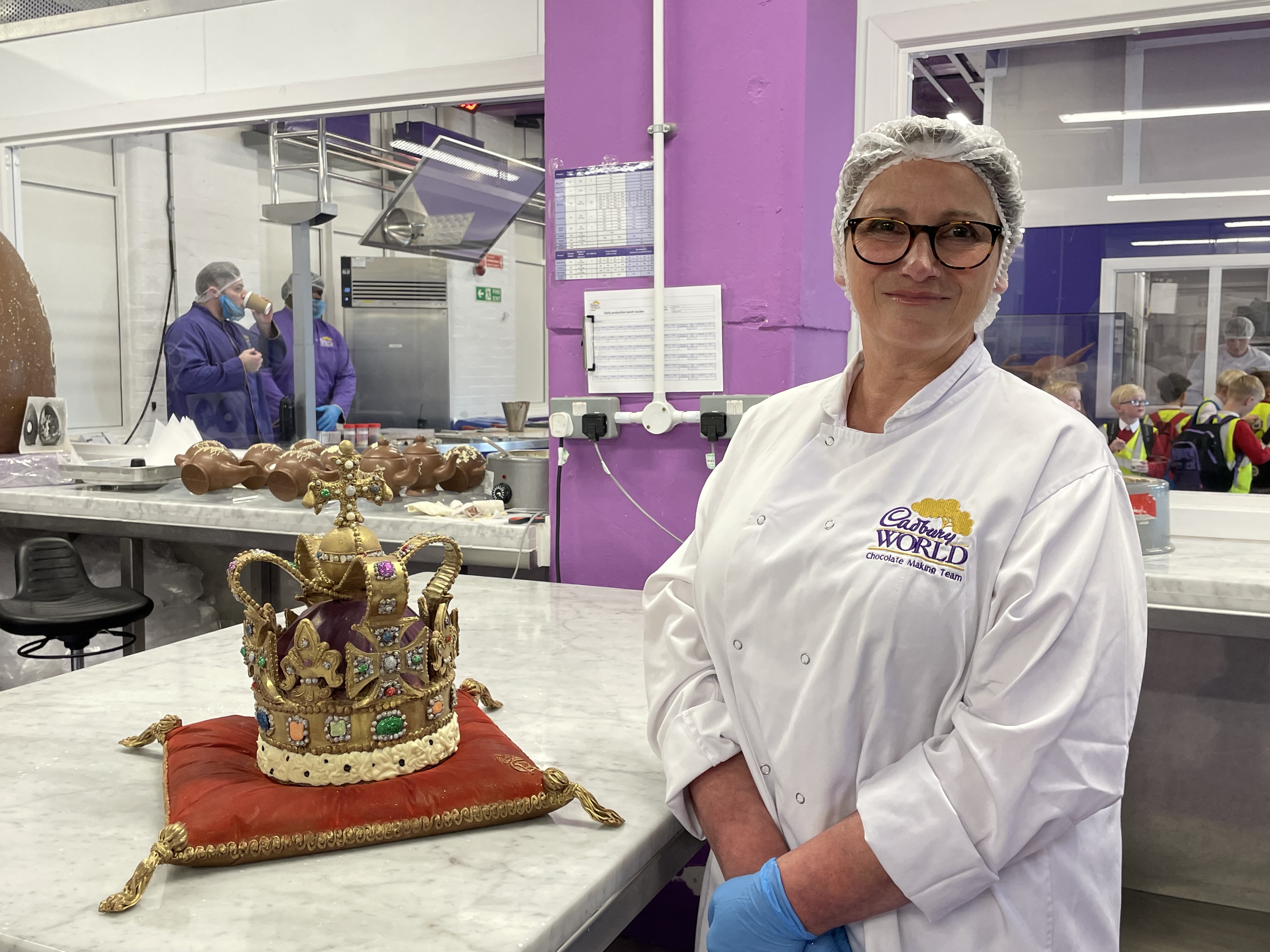 A chocolate crown fit for the King unveiled at Cadbury World | News ...