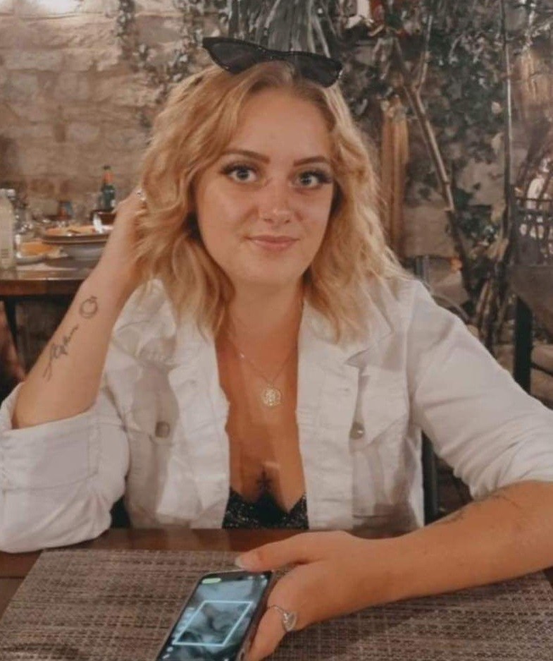 Tributes paid to "beautiful and amazing" Rebecca Steer as killer faces ...