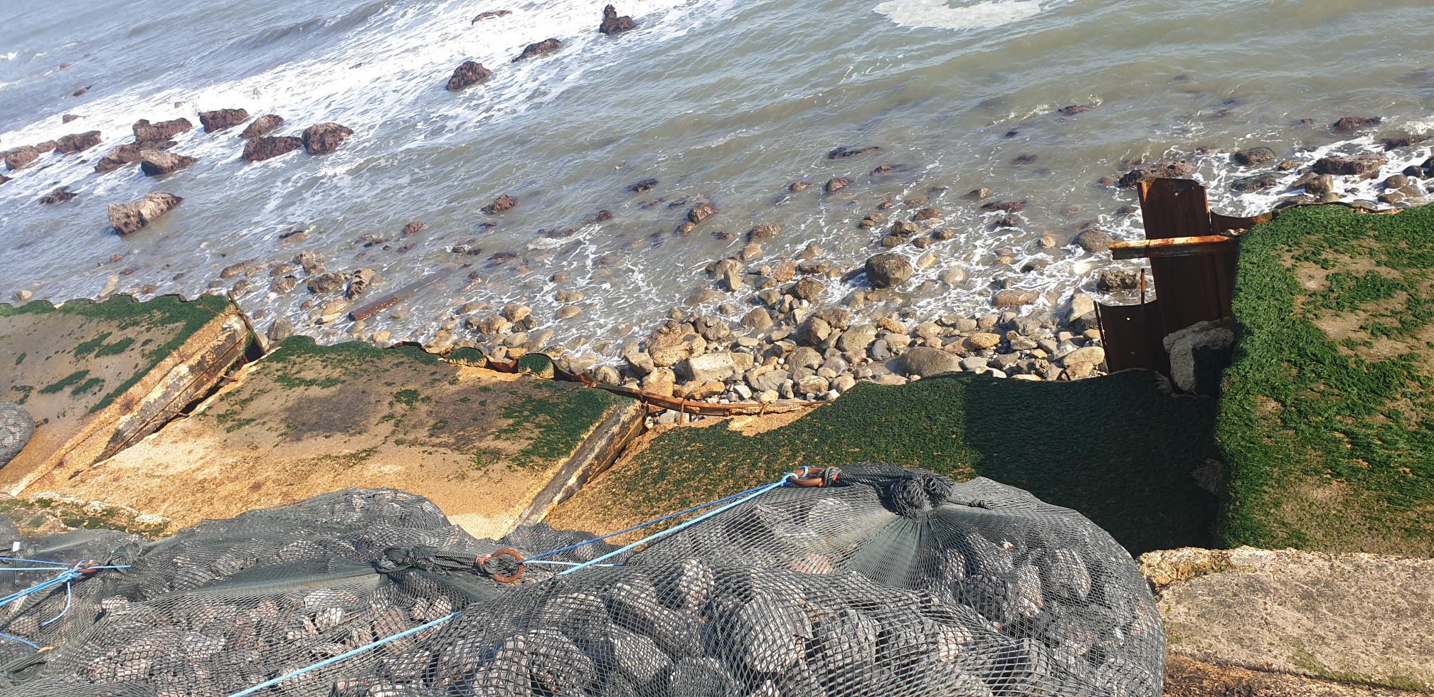 Another section of seawall collapses on Isle of Wight | News - Hits ...