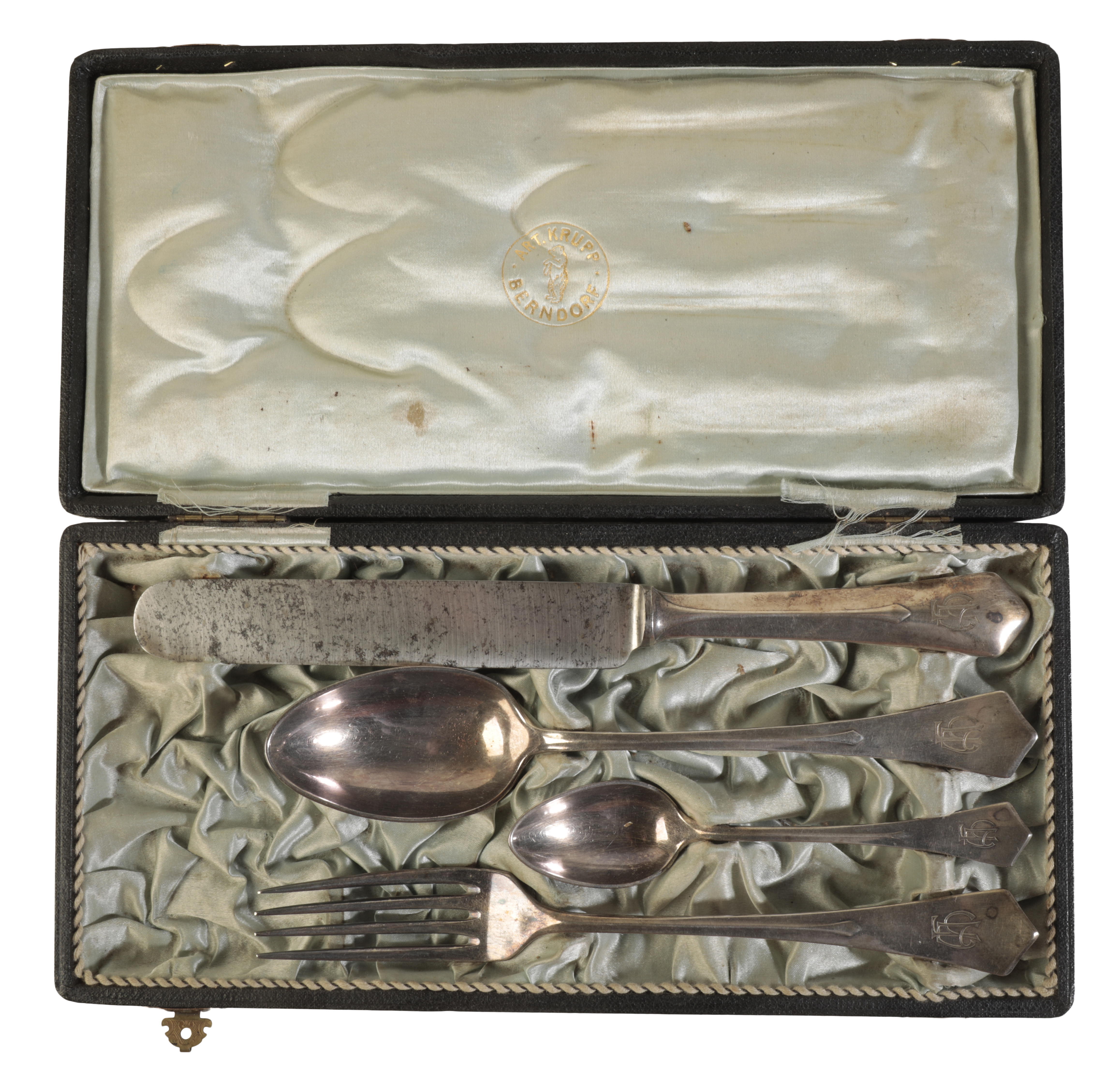 Adolf Hitler's cutlery set to be auctioned off in Dorset
