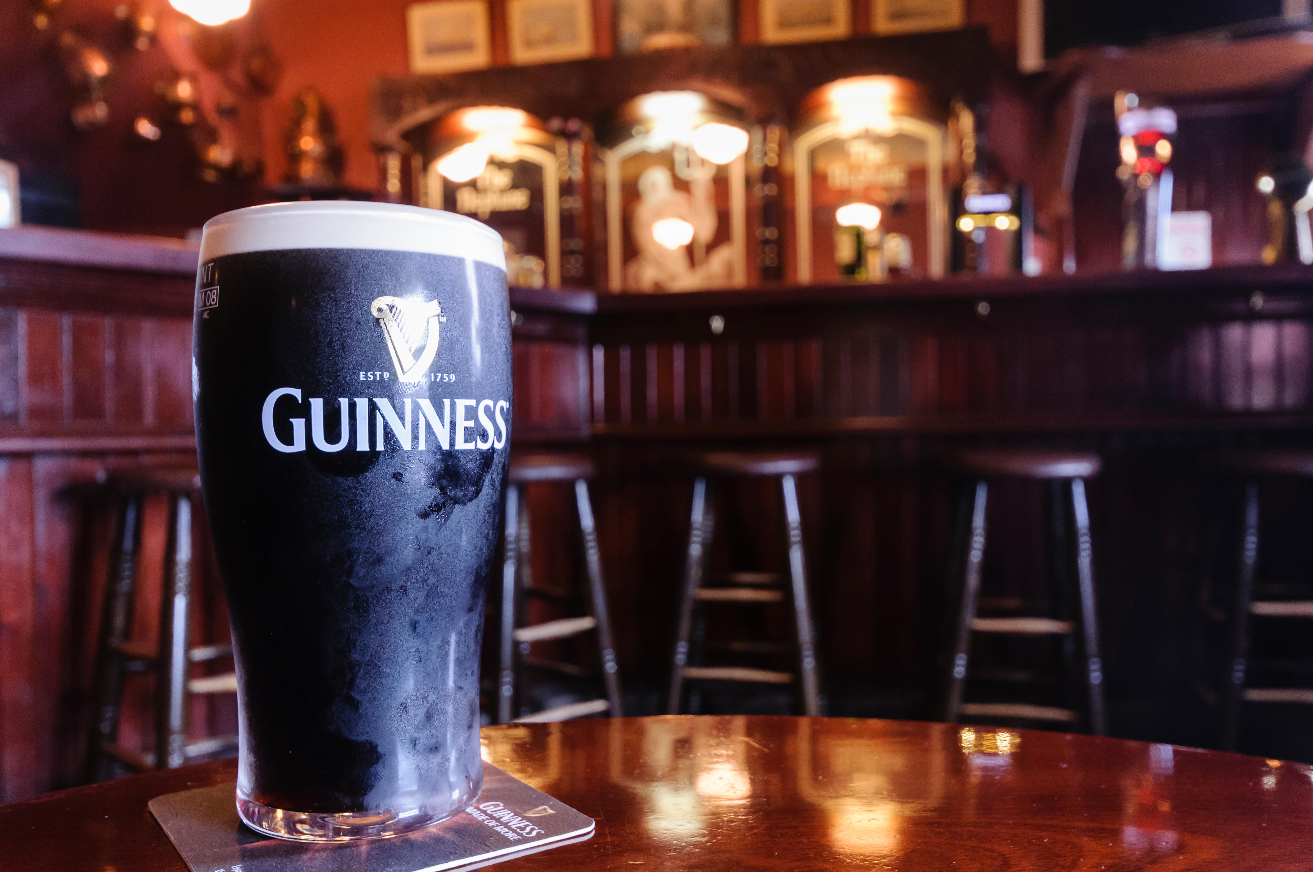 Popular Belfast bar will soon sell ONLY Guinness | Food Drink - Cool FM