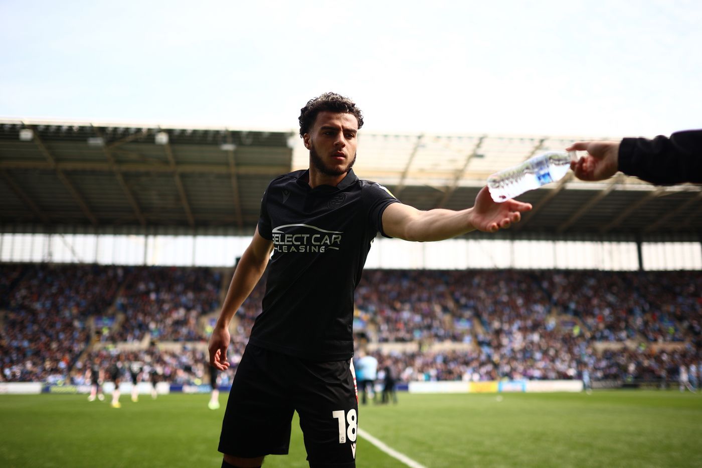 Reading FC begin re-build after relegation