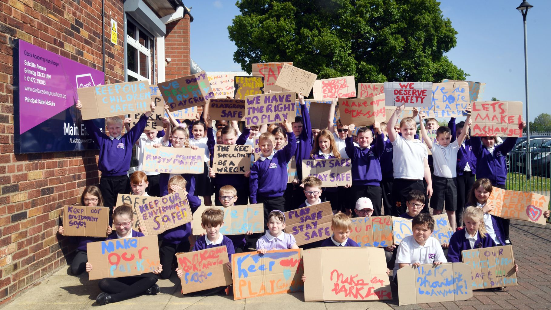 Grimsby school children protest over state of their local park