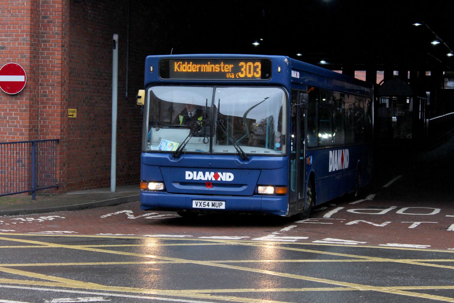Diamond Buses increasing prices in Worcestershire to save routes