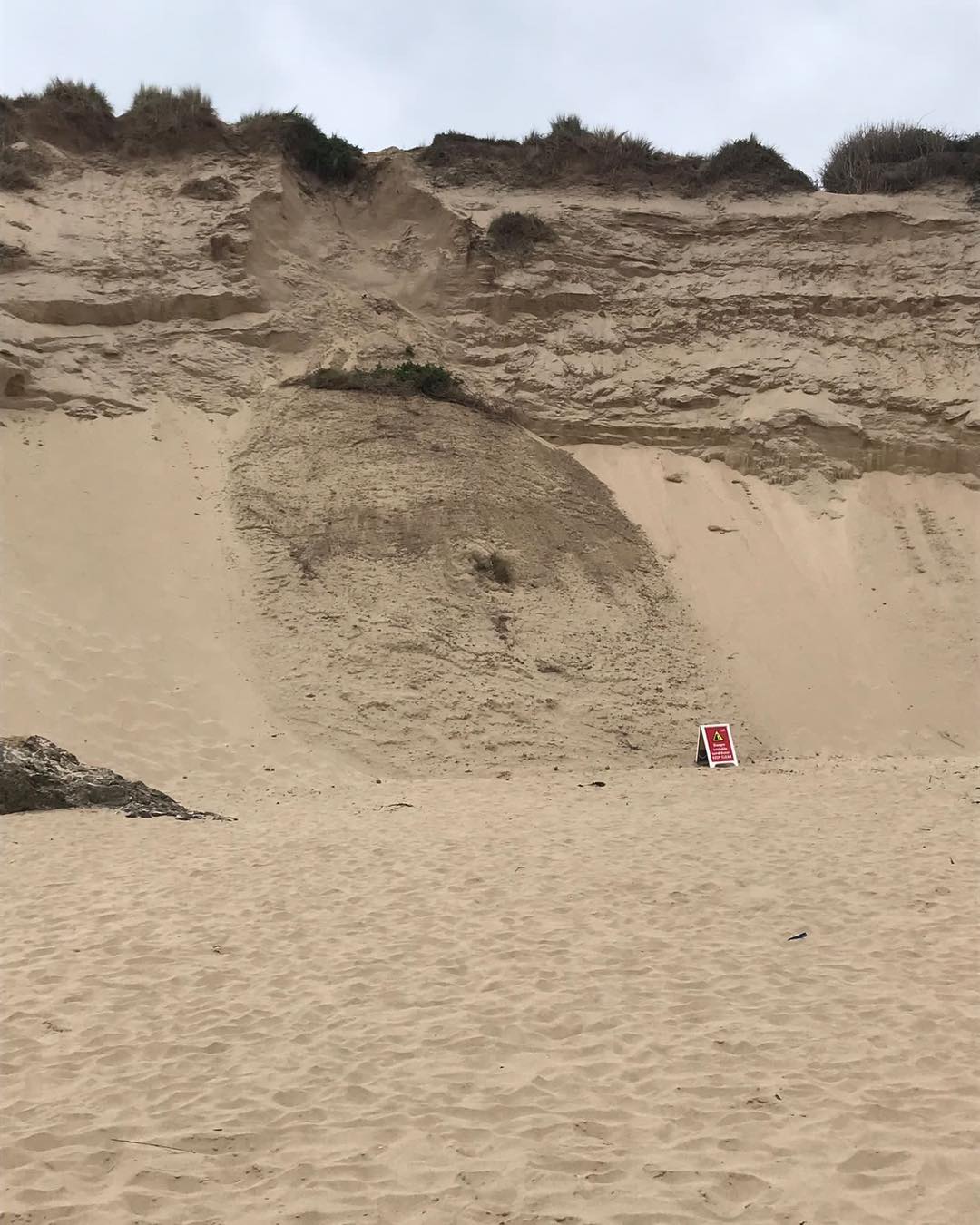 Warning to "keep clear" of sand dunes