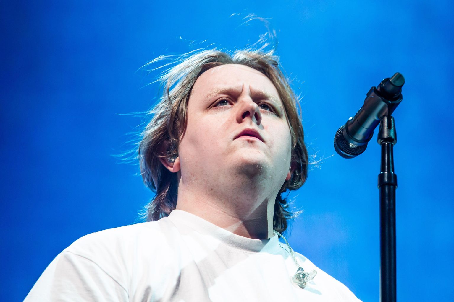 Lewis Capaldi cancels all his shows leading up to Glastonbury