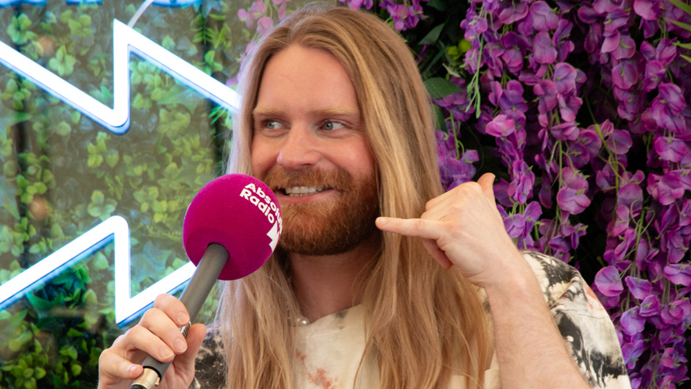 Sam Ryder recalls the moment Dave Grohl asked him to sing at Taylor ...