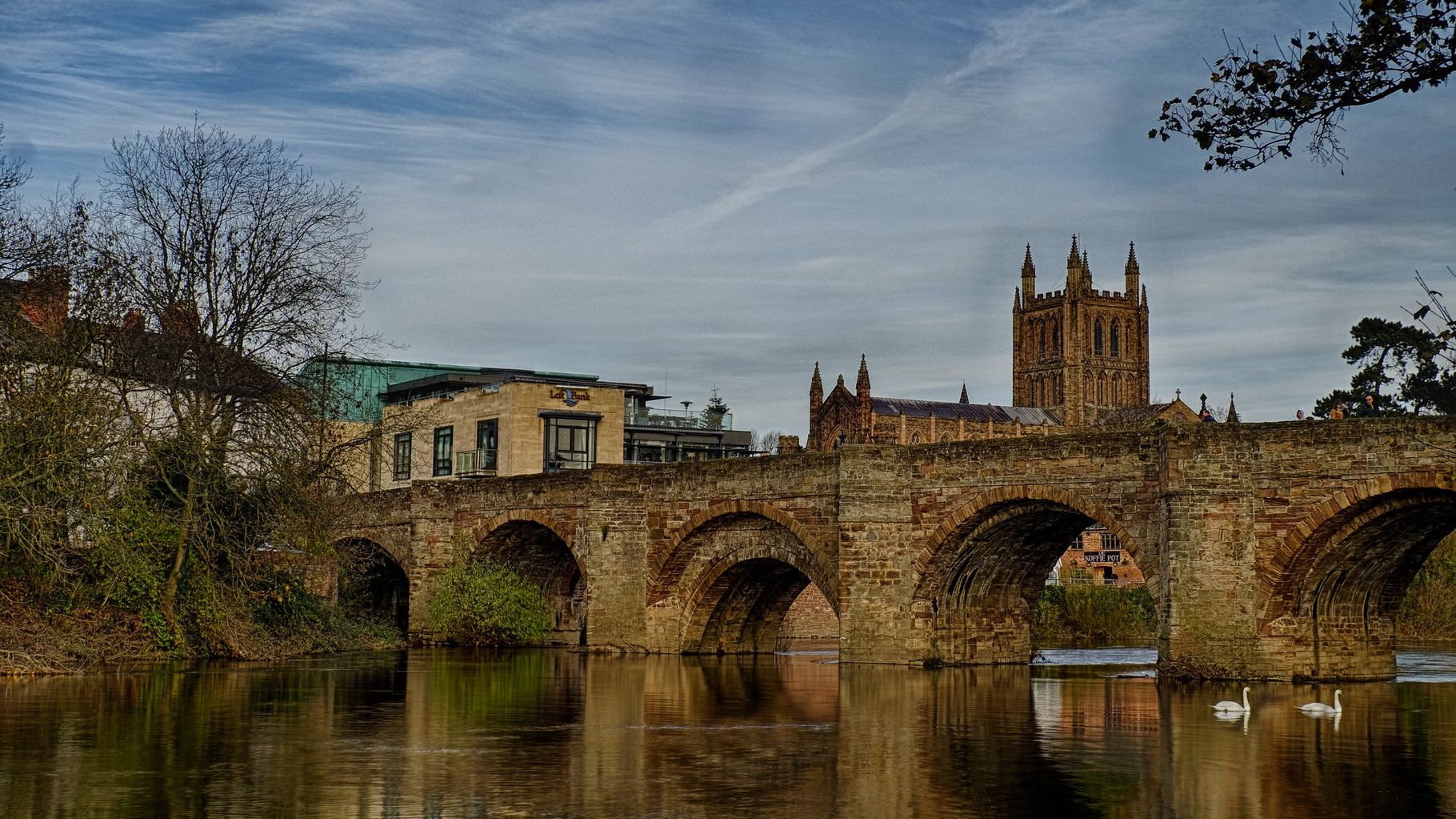 Save the Wye urging chicken giant Avara to do more over dying river