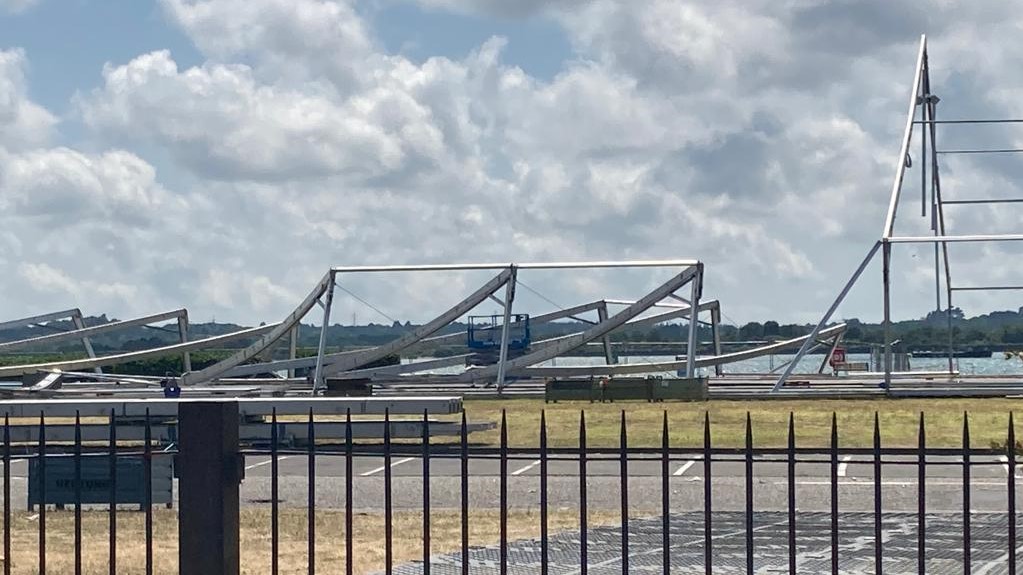Three hurt as large marquee collapses in Southampton park | News ...